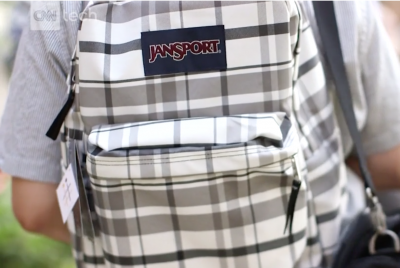 CNN Tech: JanSport's high-tech backpack shares your social media - AFFOA